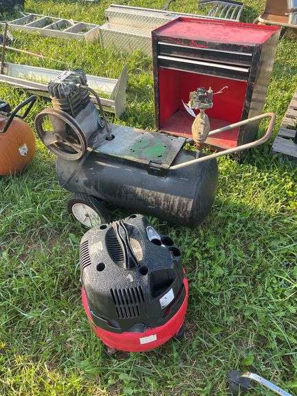 Air Compressor with wheels needs work, husky air tank 6 gal - Schmid ...