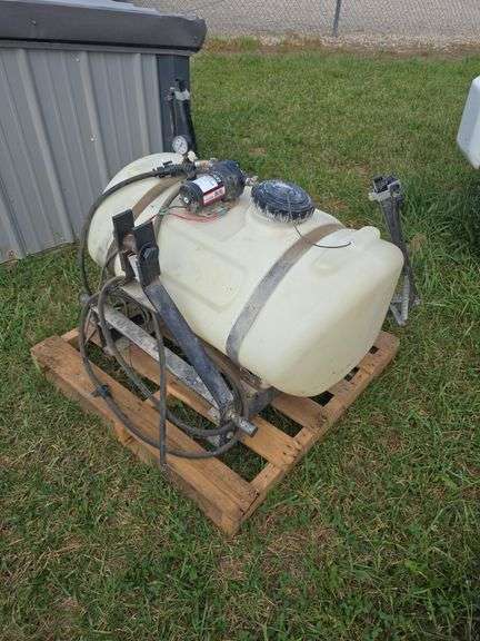3pt Sprayer w/booms, 50 gallon tank - Schmid Auction