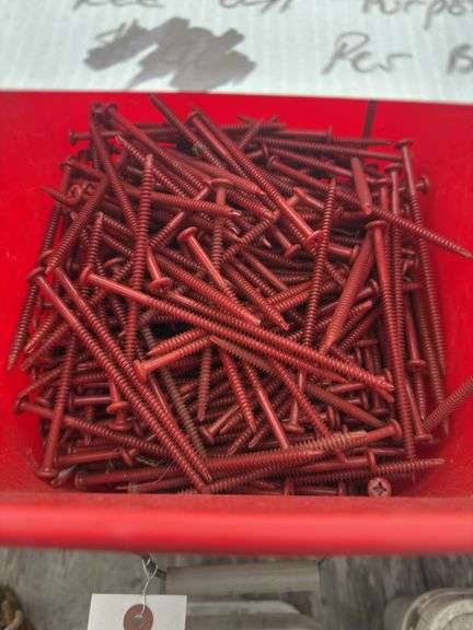 5'' Red all Purpose post barn scres, self-tapping - Schmid Auction