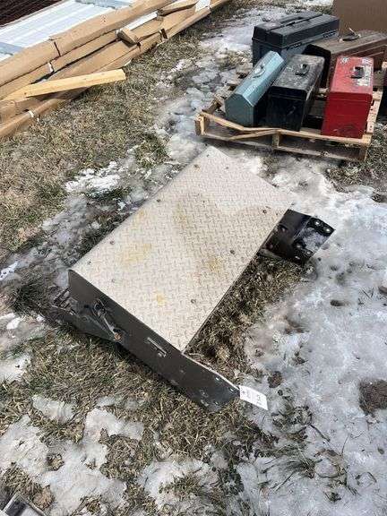 Aluminum Semi Battery Box - Schmid Auction