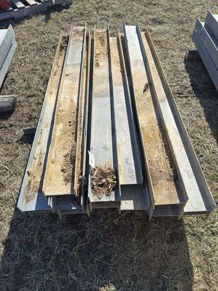 Stack of 15 Used Guard rail Post - Schmid Auction