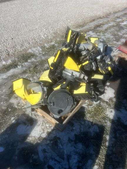 14 JD XP Meter Seed Disc - Schmid Auction