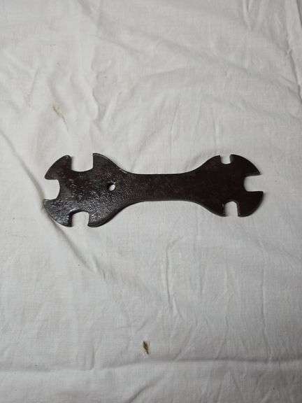 Vintage Oxygen Acetylene wrench - Schmid Auction