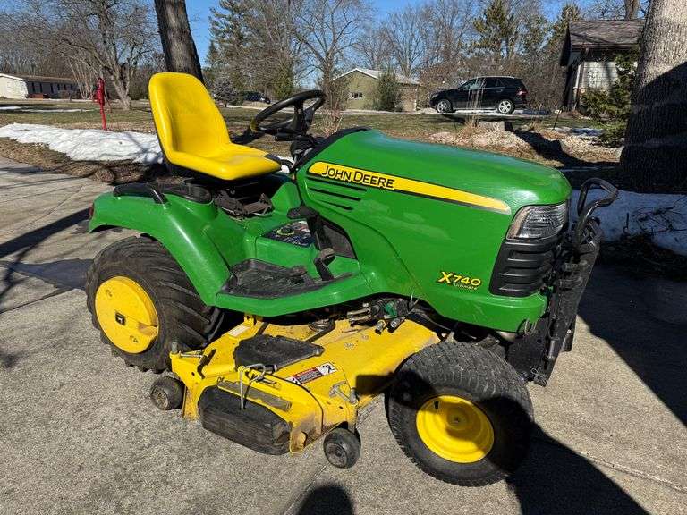 2011 John Diesel X740 Ultimate diesel riding mower 535 hrs. 1 owner, 62 ...