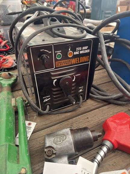 Mig welder works - Schmid Auction
