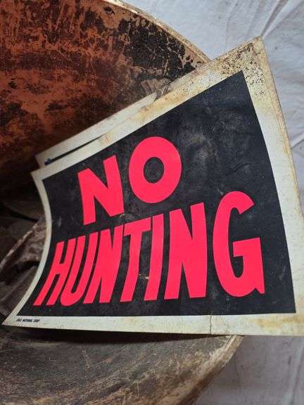 Vintage cast iron cobler shoe repair stand & forms of many sizes ...