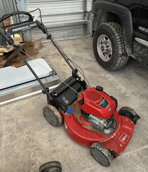 Toro GTS 163 CC Lawn Mower, Auto Drive - Schmid Auction