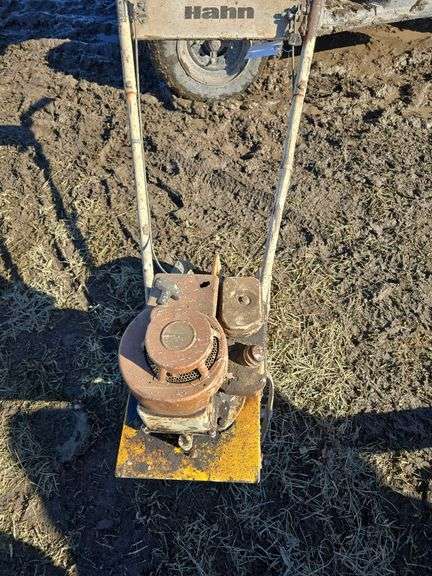 14'' Hahn Tiller for parts - Schmid Auction