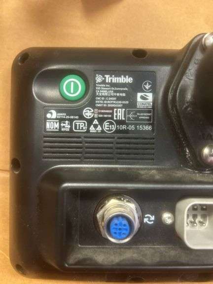 Trimble Case IH XCN 750 Monitor, works good just upgraded - Schmid Auction
