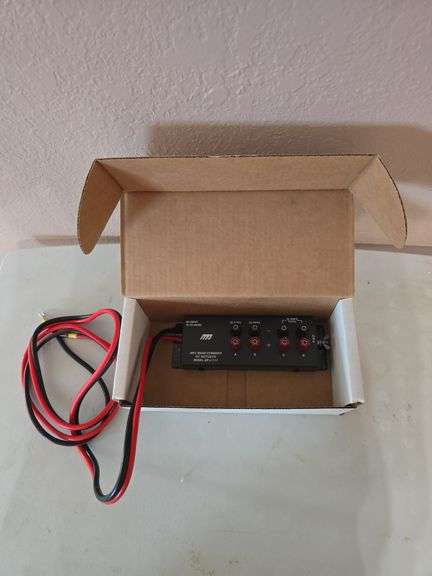 MFJ High Current DC Outlets DC Input - Schmid Auction