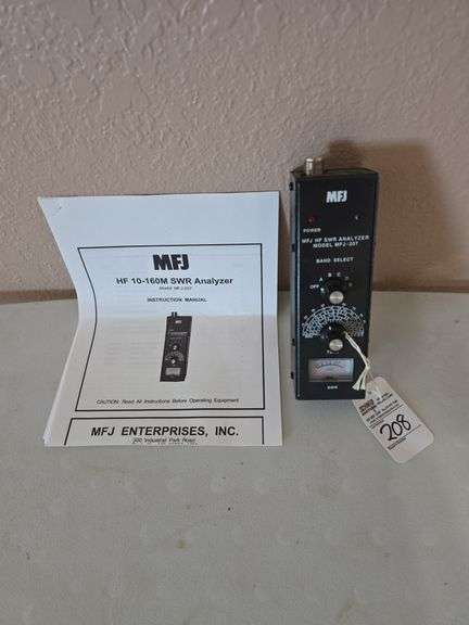 MFJ HF SWR Analyzer Model MFJ-207 - Schmid Auction