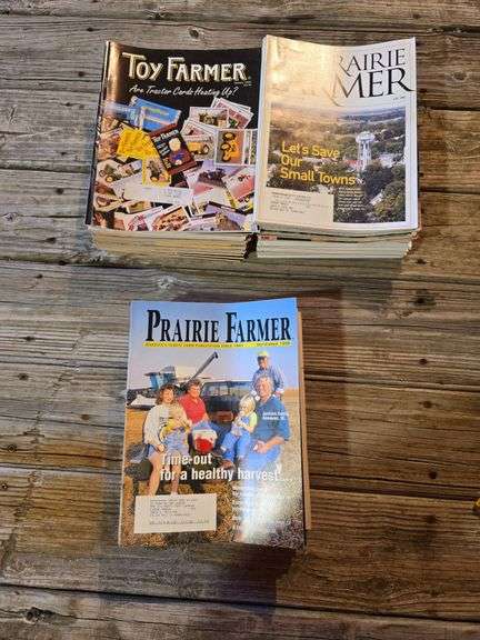 Assortment of prairie farmer magazines - Schmid Auction