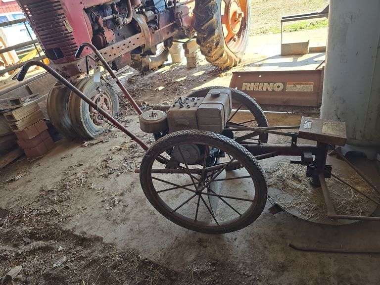 Fence Row Mower - Schmid Auction