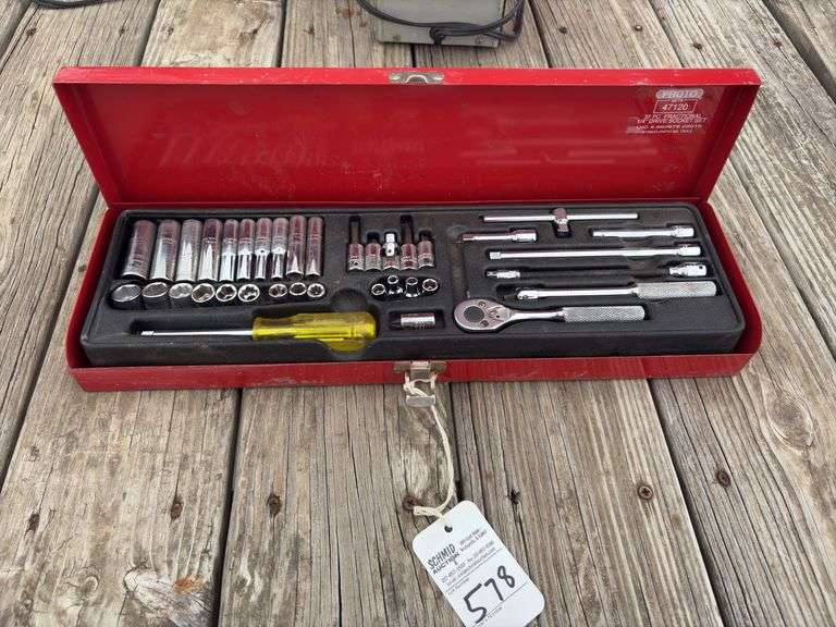 Proto 37pc fractional 1/4" drive socket set - Schmid Auction