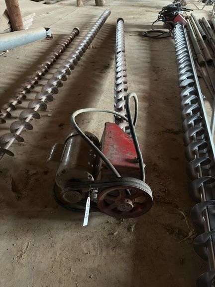 Sweep auger with 1hp motor for 24ft bin - Schmid Auction