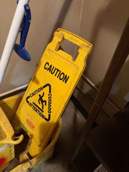 Mop and mop buckets, caution sign - Schmid Auction