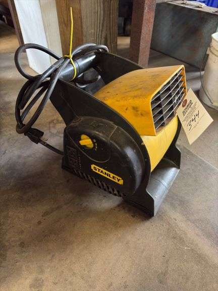 Stanley Fan - Schmid Auction