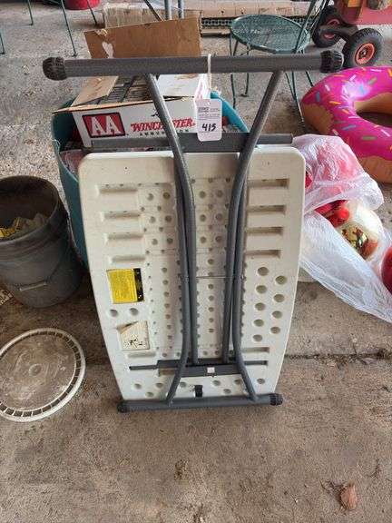 30" enduro table - Schmid Auction