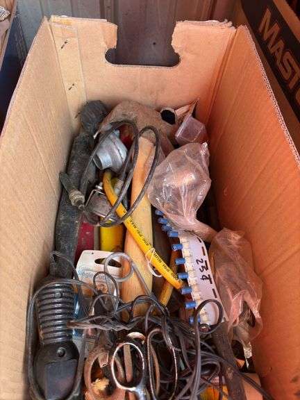 Hot Glue Sticks and Hot Glue Gun, Extension Light and misc - Schmid Auction