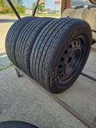 4 Firestone 215/60R16 95V tires with rims - Schmid Auction