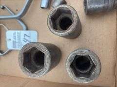 Snap-on cutters, 3/4" drive standard sockets, misc. sockets, snap-on angled wrenches standard ...