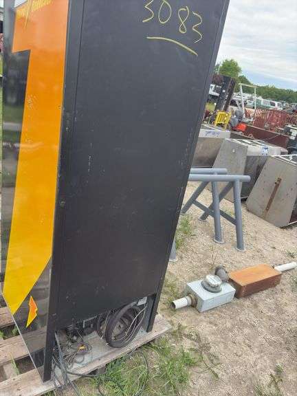 Cooler - Schmid Auction