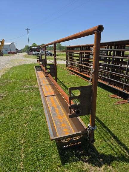 1 24ft free standing metal feed bunk cattle panel with adjustable neck ...