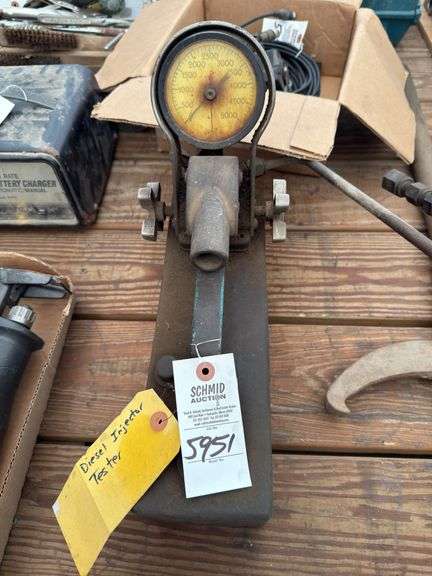 Vintage diesel injector tester - Schmid Auction
