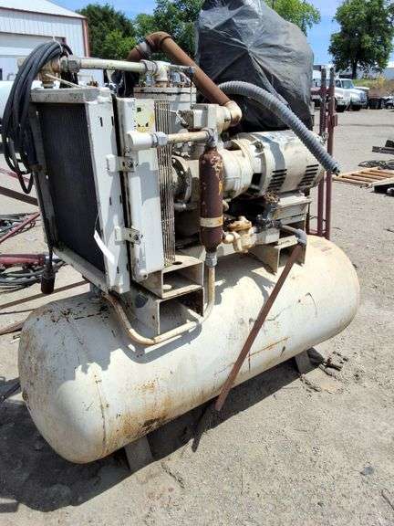 Large Industrial Air Compressor - Schmid Auction