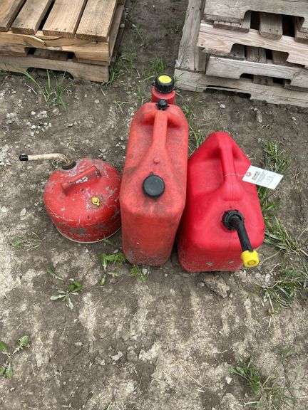 3 Gas Cans - Schmid Auction