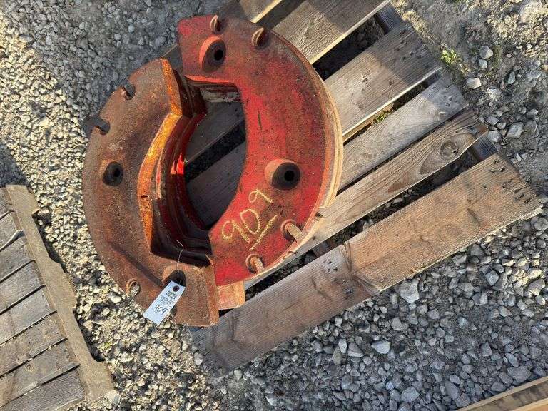 4 IH rear split weights one money bid. - Schmid Auction