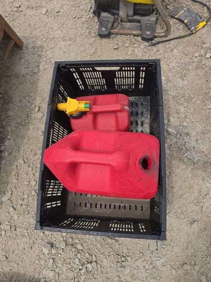 Crate with gas cans - Schmid Auction