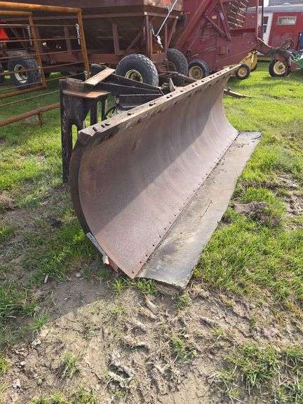 11ft root spring scraper snow plow, 39" tall, with bracket - Schmid Auction