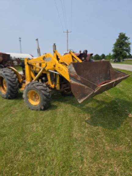 Massey Ferguson 50EX Power Shuttle Loader Tractor, 4wd, heavy lifter ...