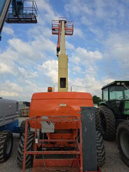 2008 JLG 800S straightboom lift core mchine factory refurbished by JLG ...