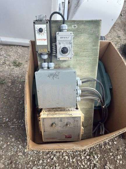 Vent Control Panel and Pats - Schmid Auction