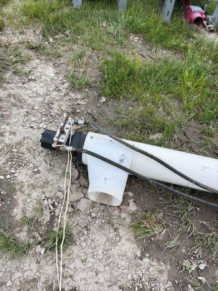 20ft Remlinger Marhet Auger w/brackets - Schmid Auction