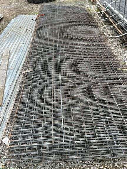 20 wire panels 16ft L x 5ft W - Schmid Auction