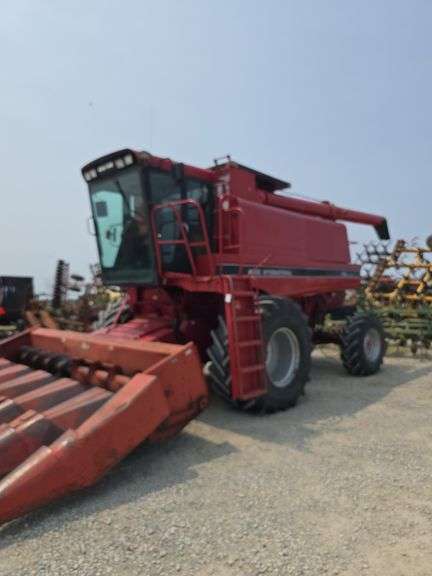 Case IH 1680 Axial Flow Combine, 4wd, 30.5-32, Hopper Extentions, 4,133 ...