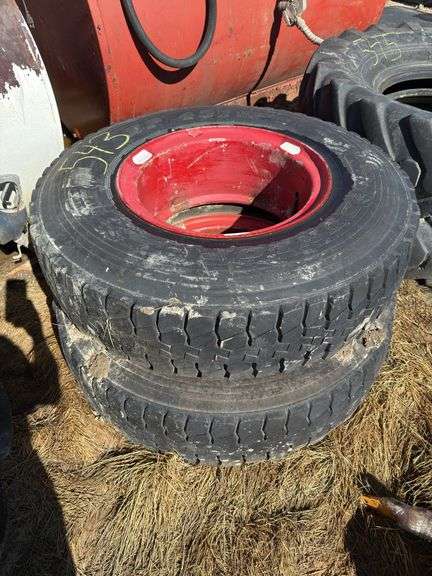 Dunlop 11.00-R20 Truck Tires - Schmid Auction