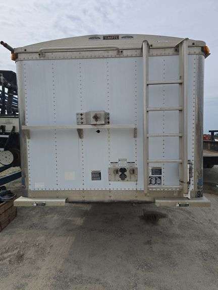 2008 Timpte hopper bottom, landing gear needs a little work, manual ...