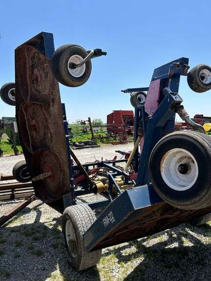 Brouwer RM22 pull type finish mower 540 pto 22ft. - Schmid Auction
