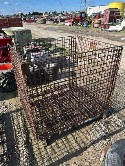 Wire Tote - Schmid Auction