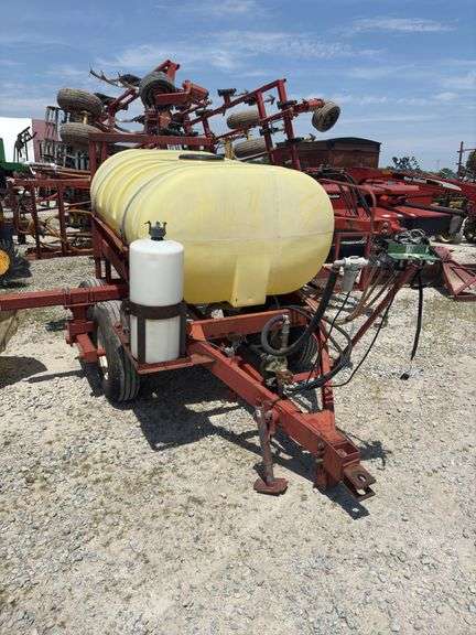 Kuker 40ft Pull Type Sprayer, Tandem Axle, Hyd. Drive - Schmid Auction