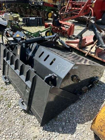 AGT Skid Steer yard rake w/remote - Schmid Auction