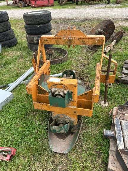 3pt Ditcher, Ferguson, 540pto - Schmid Auction