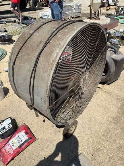 36'' Circular Shop Fan - Schmid Auction