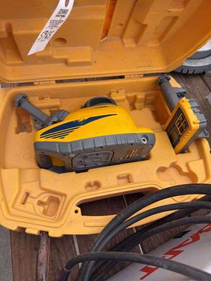 Spectra laser LL300 transit - Schmid Auction