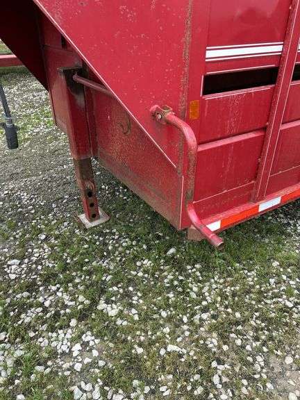 1994 Corn Pro Gooseneck 20' livestock trailer wood floor 1 owner vin ...
