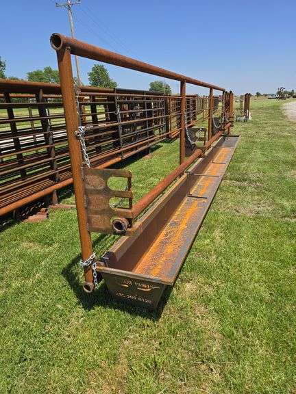 1 24ft free standing metal feed bunk cattle panel with adjustable neck ...